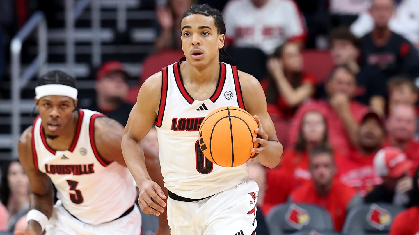 Louisville basketball vs Kentucky early odds and a prediction