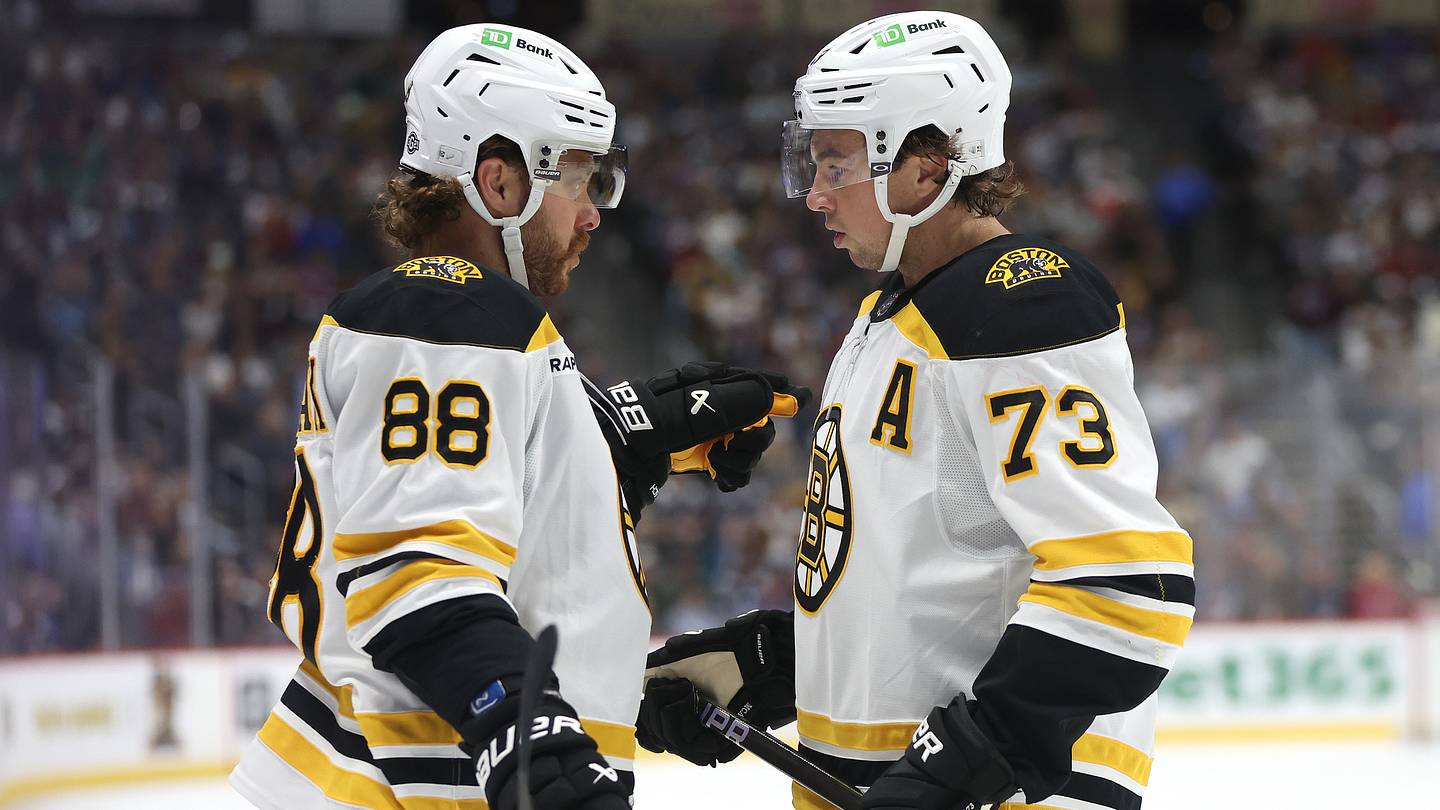Despite not naming one officially, Bruins' Captain Practices are back