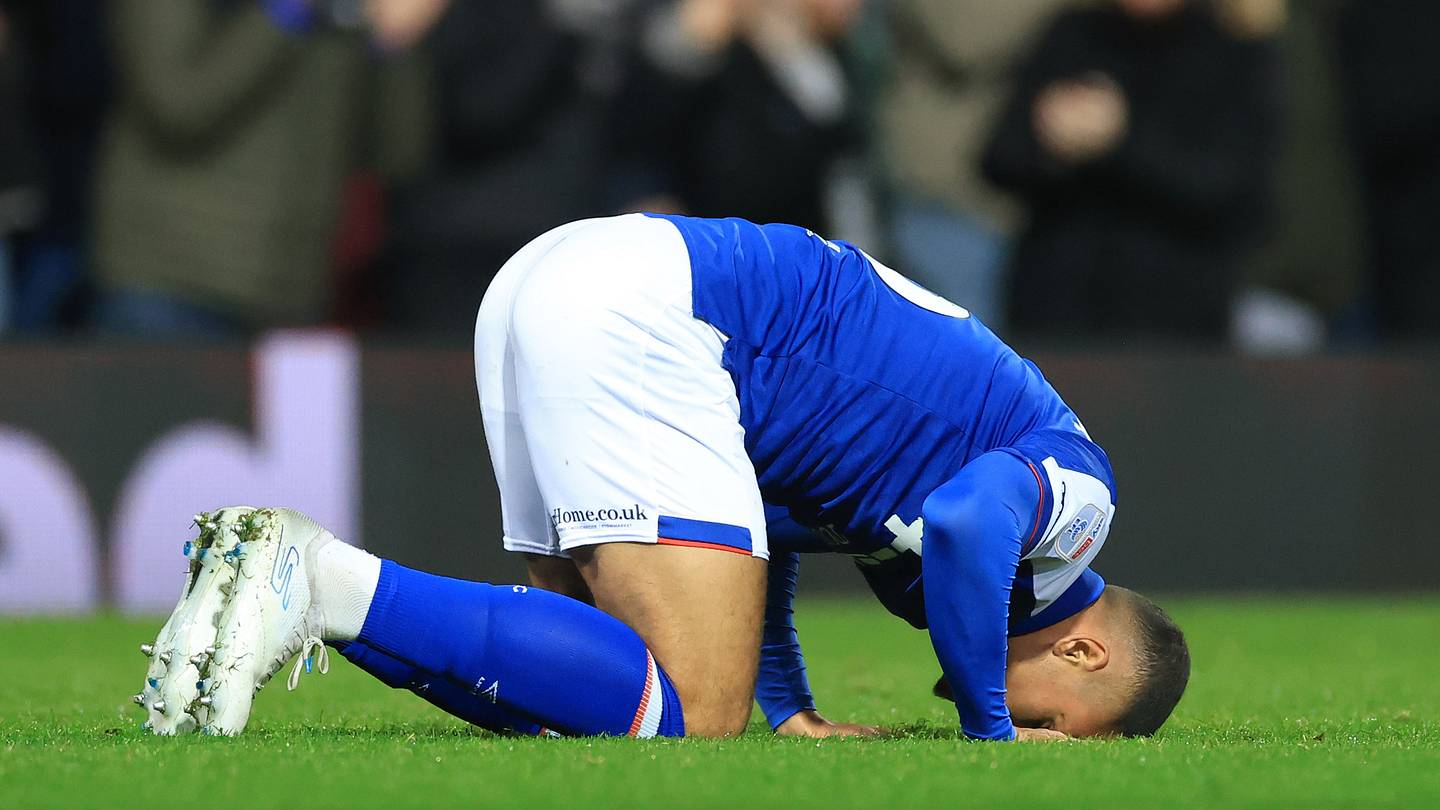 The First Iraqi to Ever Play in the Premier League