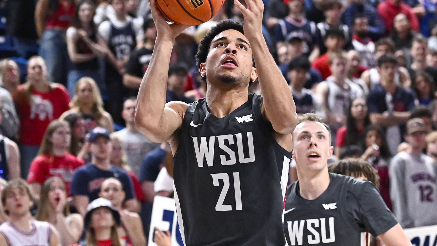 Washington State Hoops Drops Third Straight To End Regular Season