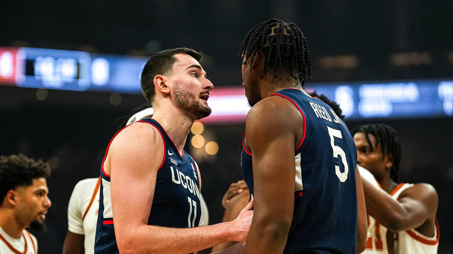Gonzaga vs UConn: 2024-25 College basketball game preview, TV schedule