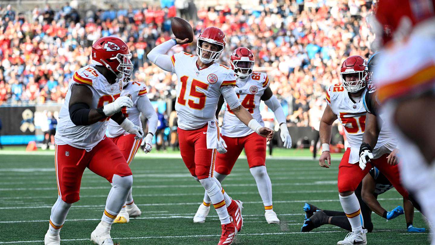 Chiefs QB Predicted to Leave No Matter How Season Ends