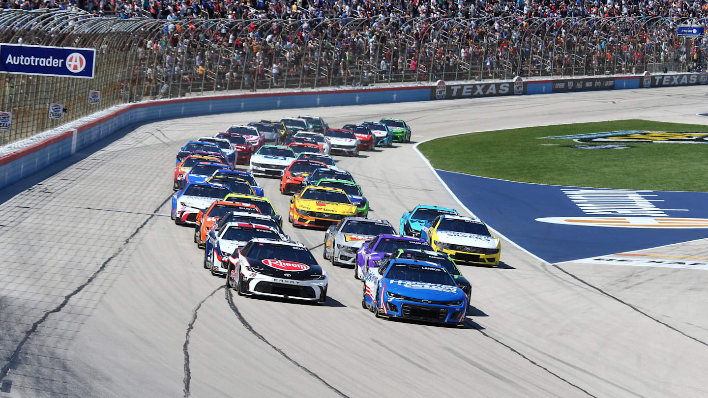 Full NASCAR Cup Series starting lineup at Texas Motor Speedway