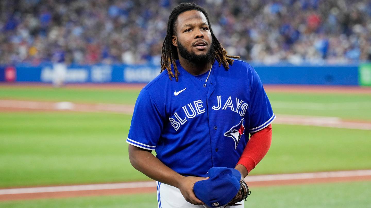 Blue Jays: Happy birthday Vladdy!