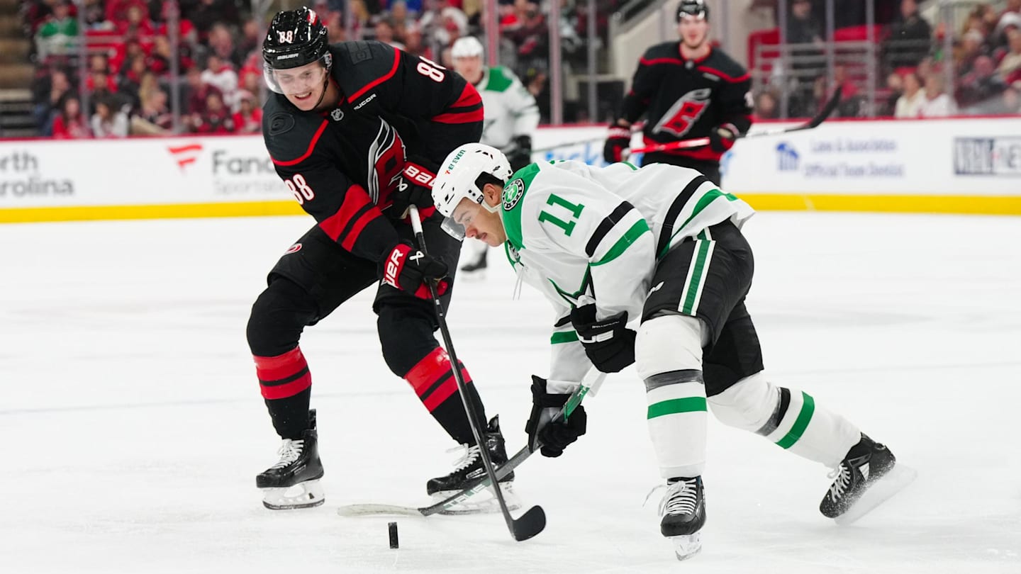 Dallas Stars look to weather the Hurricane coming out of the gulf