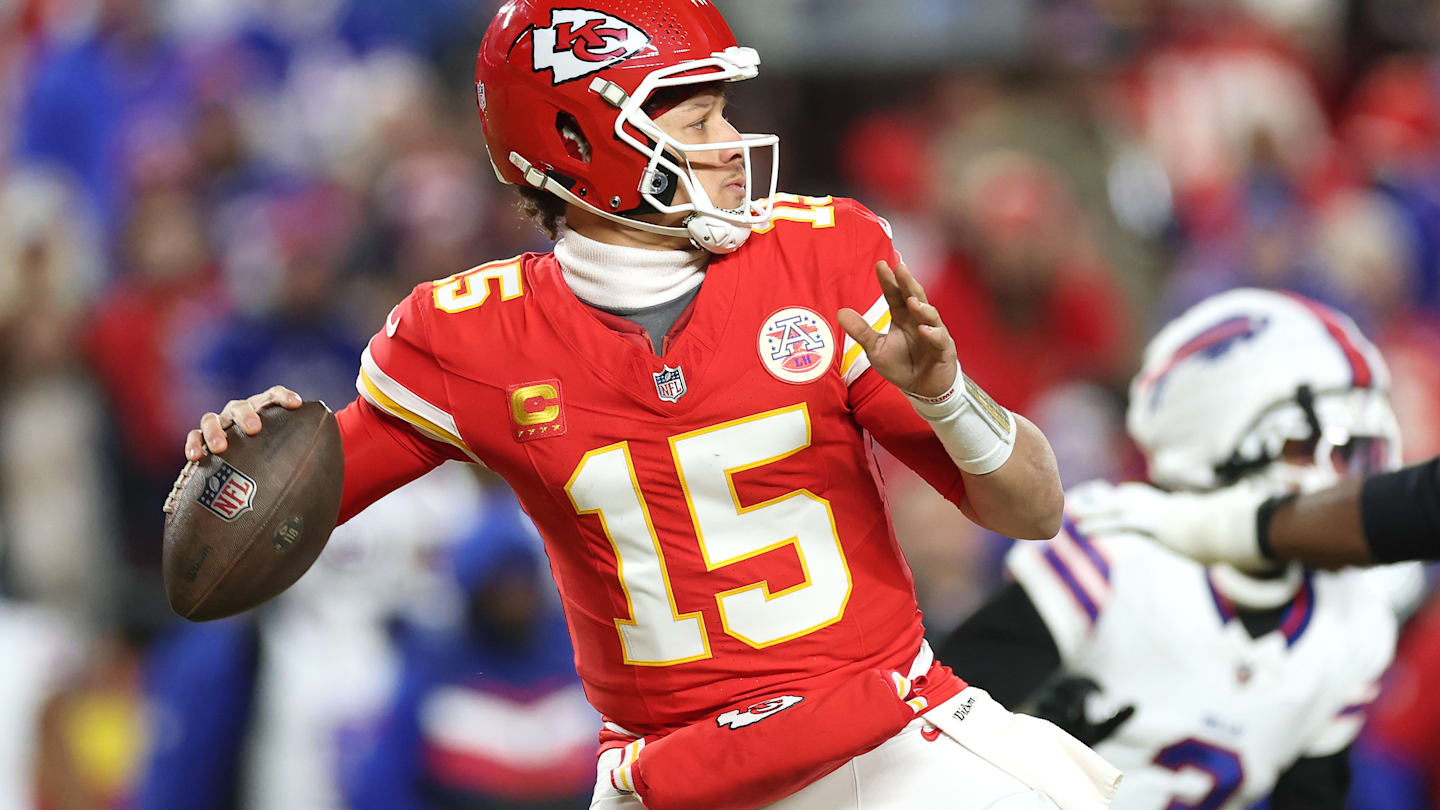 Refs' questionable call may have gifted Chiefs 4 free points vs. Bills