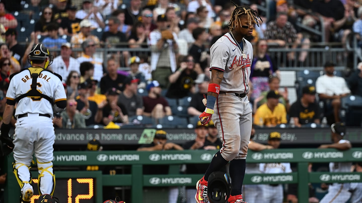 Ump Show: Hunter Wendelstedt helped Ronald Acuña Jr. do the impossible