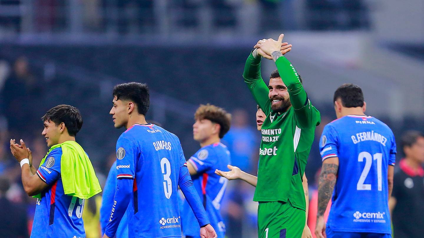 El Jugador De Cruz Azul Cuya Salida Del Club Está Cada Vez Más Cerca