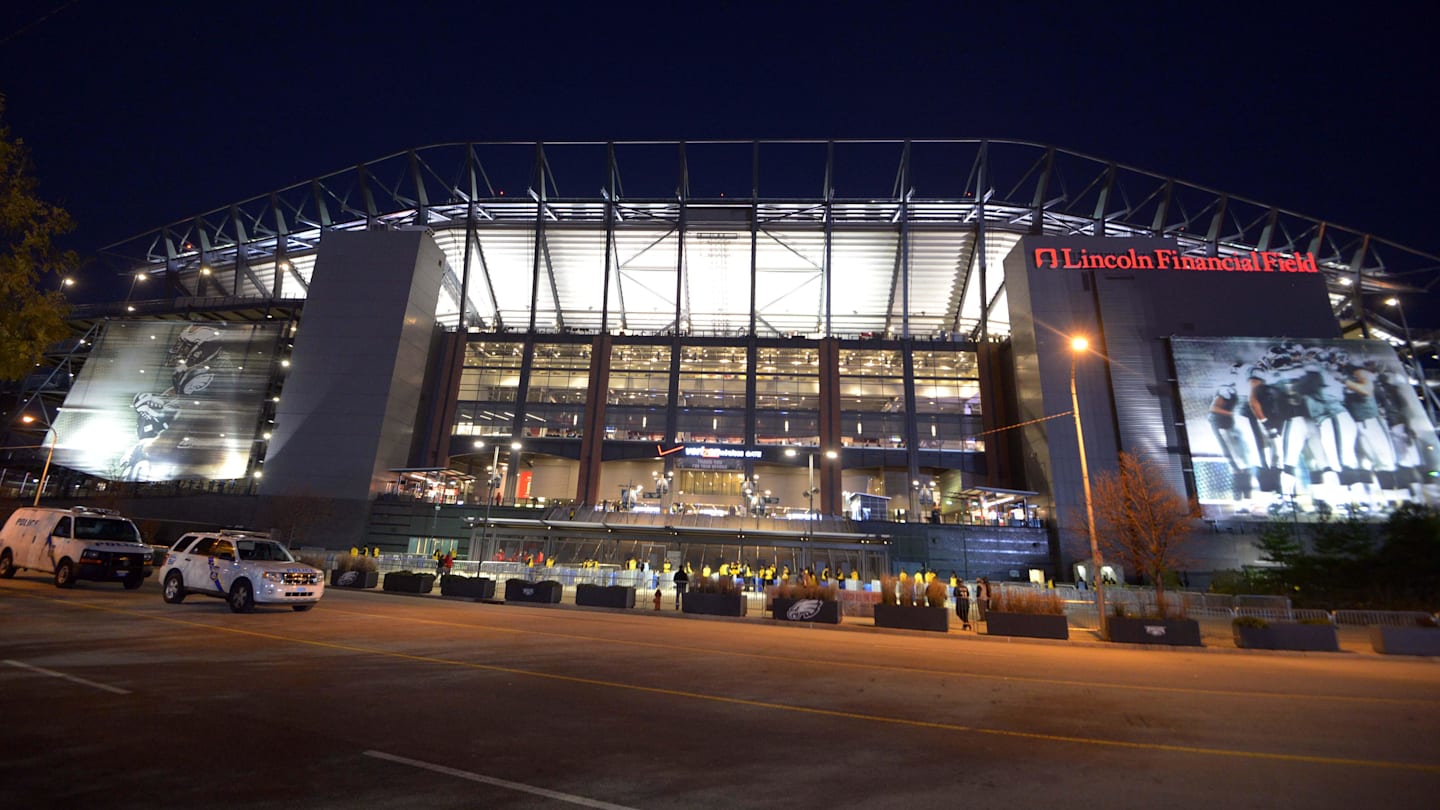 Oklahoma adds Lincoln Financial Field to long list of NFL stadium conquests