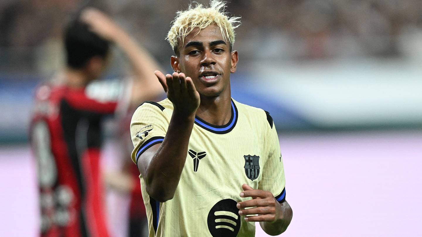 Barcelona lights up Asia as Lamine Yamal steals the show in a 10-goal ...