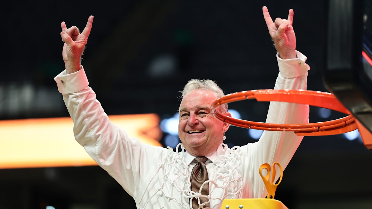 Texas women's basketball set to take on South Carolina in the Final Four