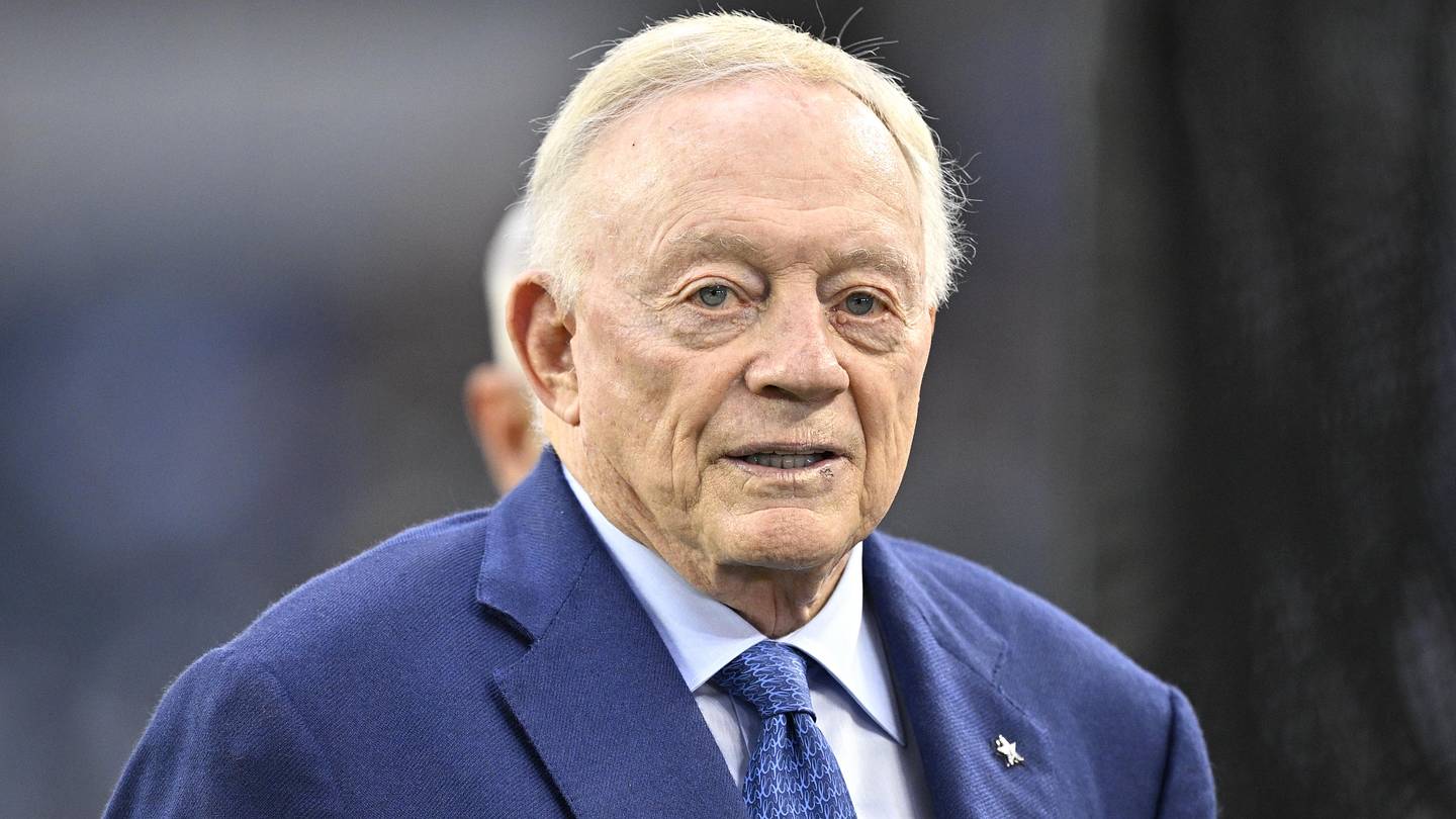 Jerry Jones just left the door open for major Cowboys coaching changes