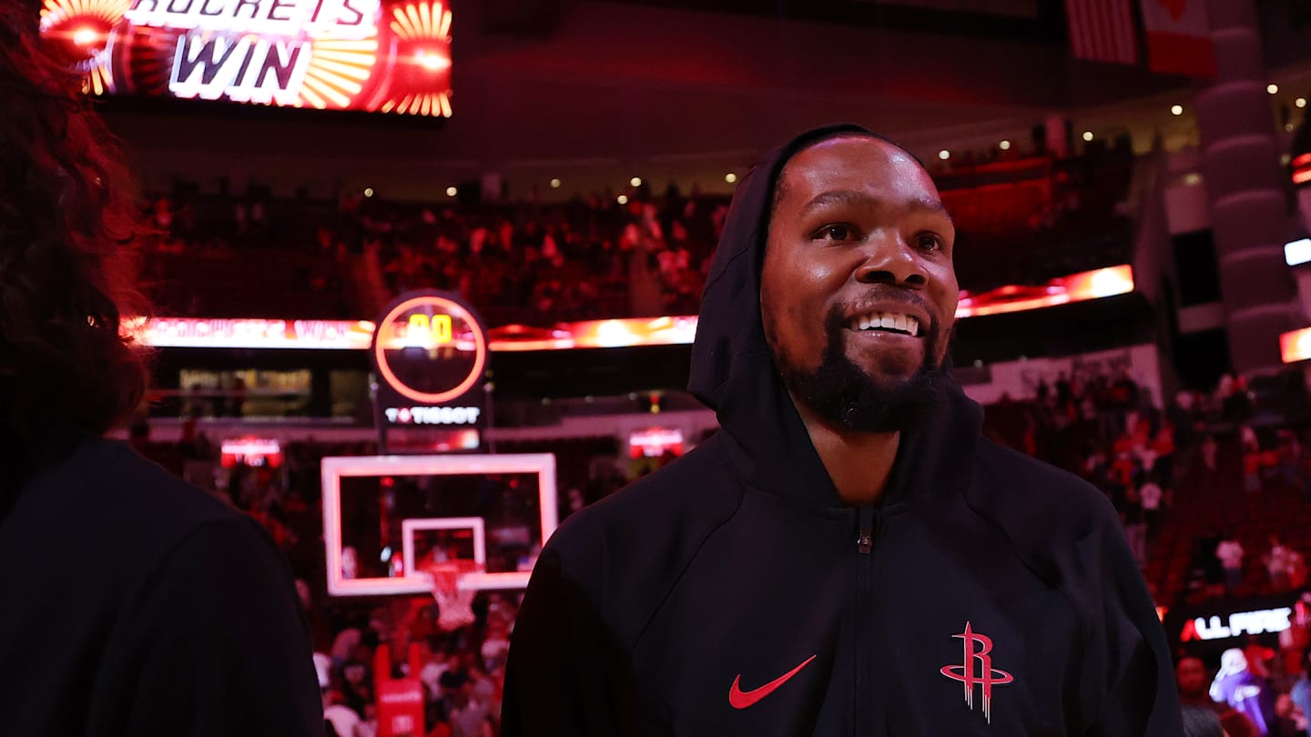 Kevin Durant is embracing new role on the Rockets fans have never seen ...