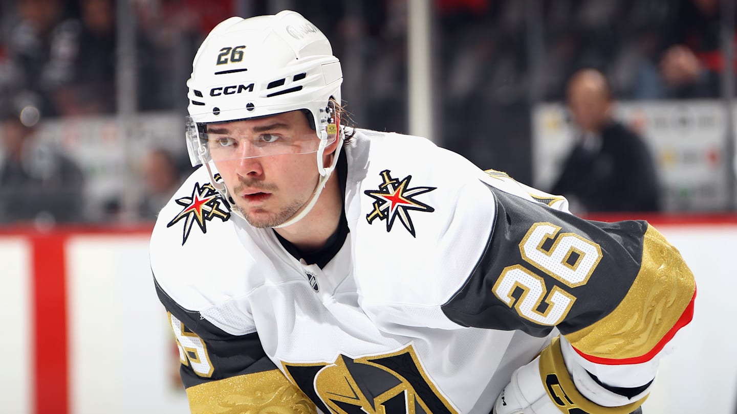 How Alexander Holtz can redeem himself with the Golden Knights in the ...