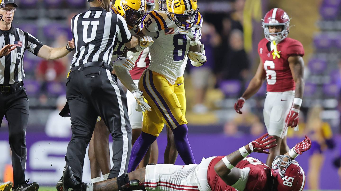 Alabama 3-star OT transfer sets visits to Syracuse football, Bill ...