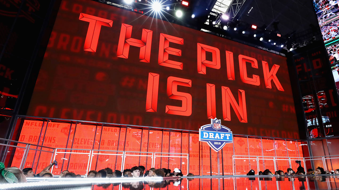 Potential trade of No. 1 pick should be a warning sign for the Browns