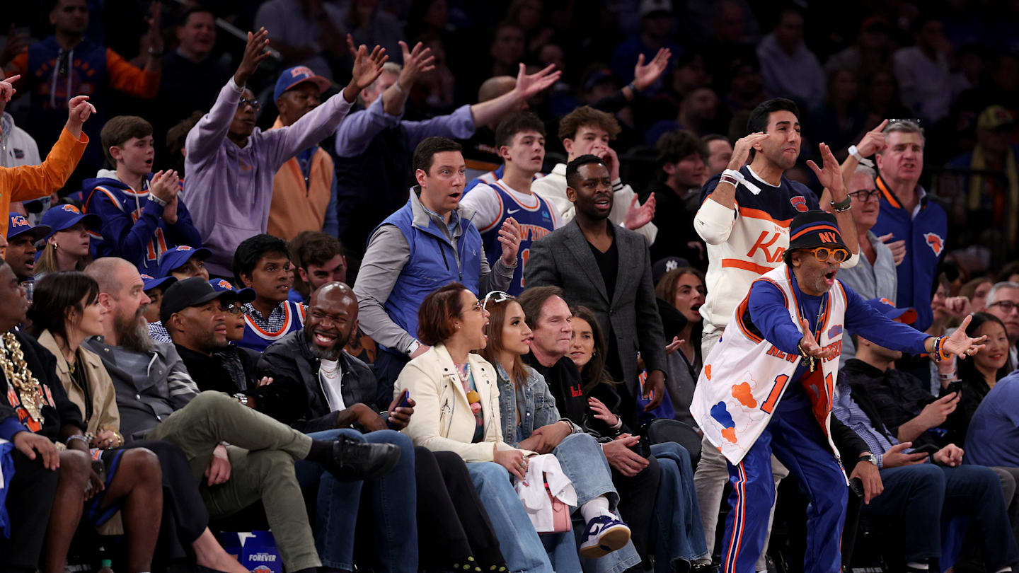Knicks fans take to the streets with sad NSFW chant aimed at old rival