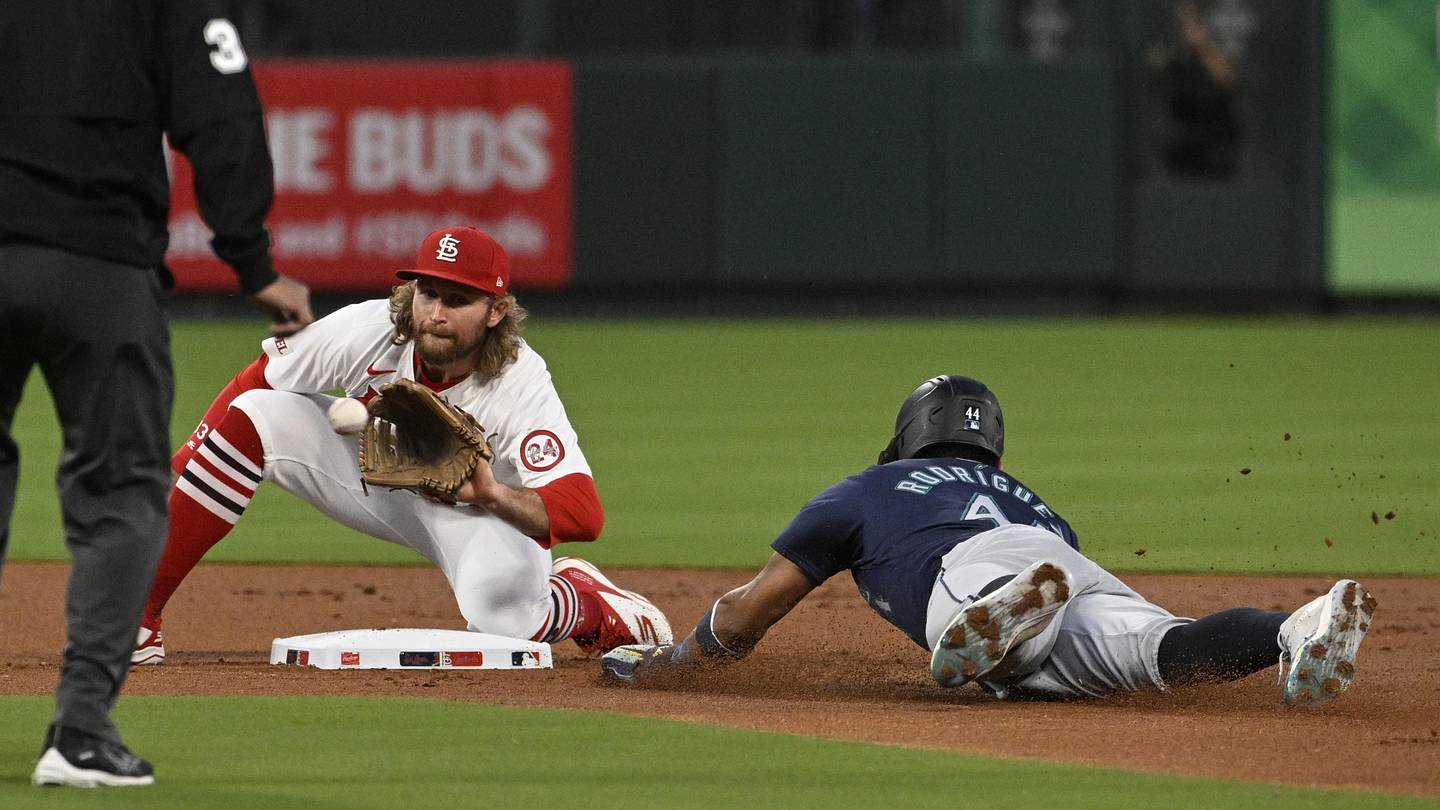 Mariners just put public pressure on Cardinals as Brendan Donovan ...