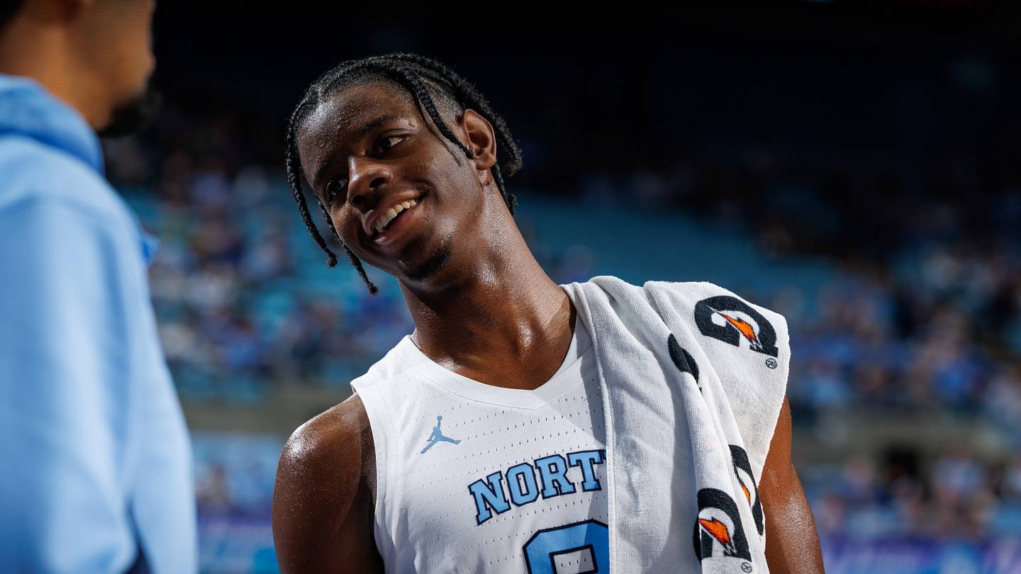 This Caleb Wilson play alone showcases how special he is for UNC basketball
