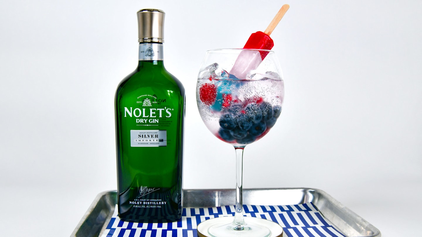 These red, white, and blue cocktails are the bomb, bomb pop that is