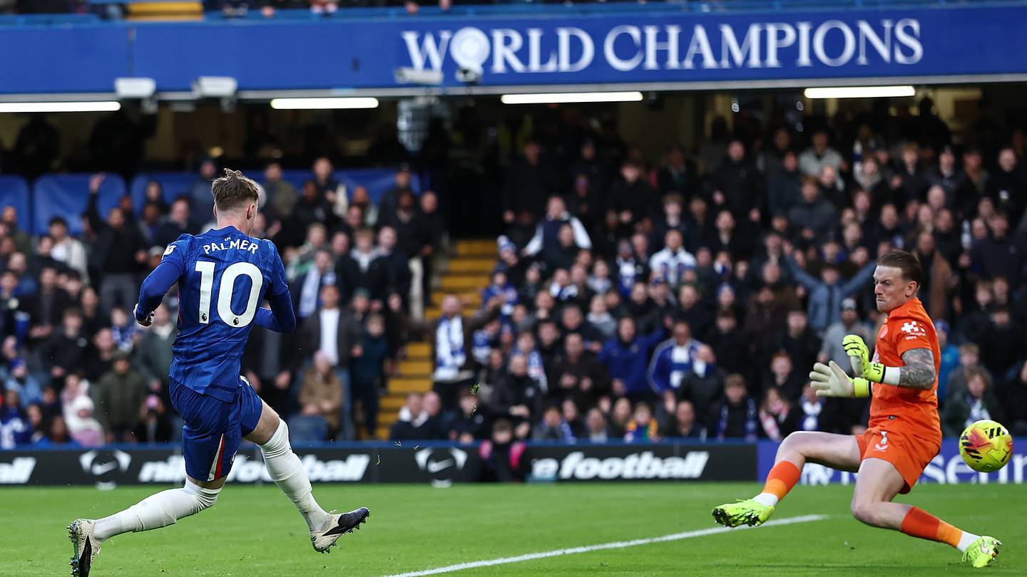El Chelsea vuelve a la victoria de la mano de Cole Palmer y Malo Gusto