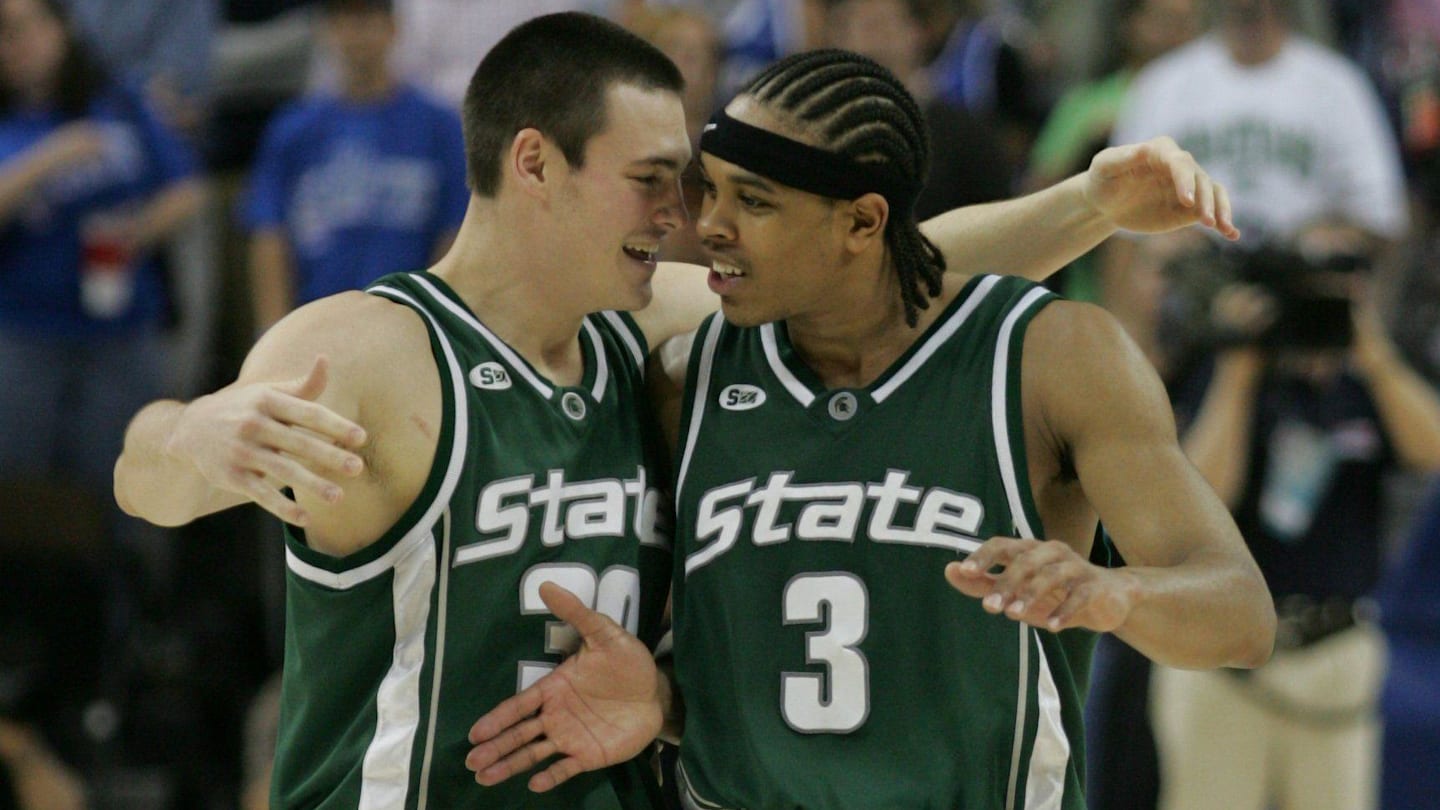 Michigan State basketball fans are losing their minds over return of ...