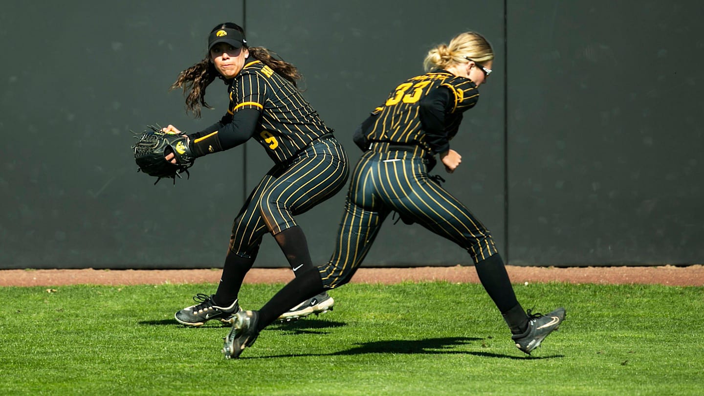A strong senior sendoff for Iowa Softball at Bob Pearl Field