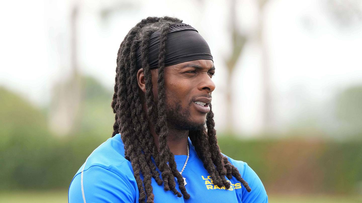 Davante Adams Tells Wild Story of Jets Receiver's Expensive Demand for ...