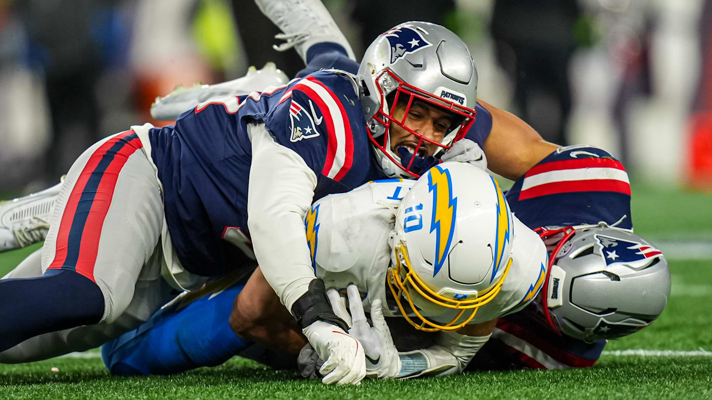 Patriots Defense Proves They're Elite Against Chargers