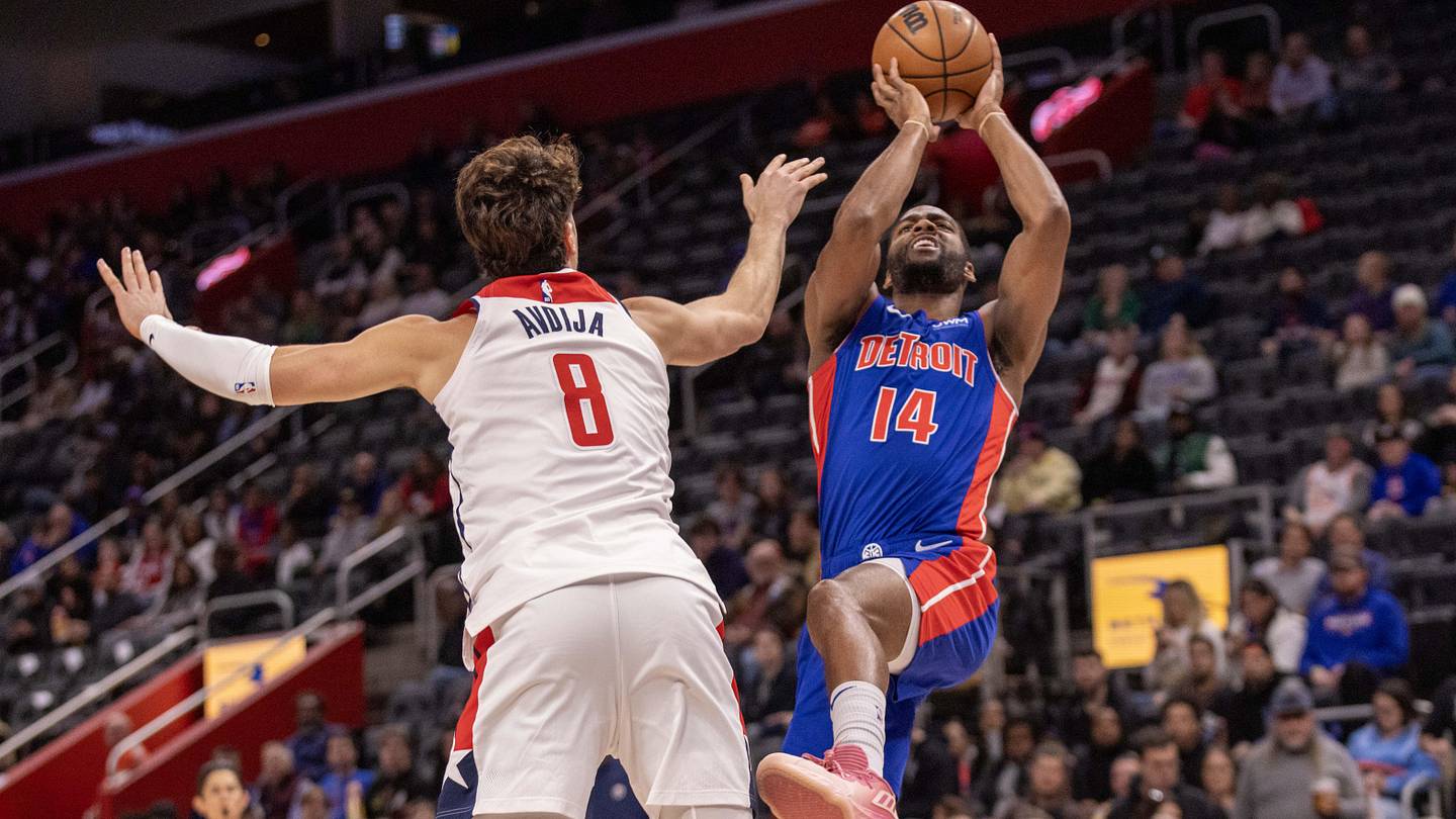 Detroit Pistons bench in a disturbing freefall