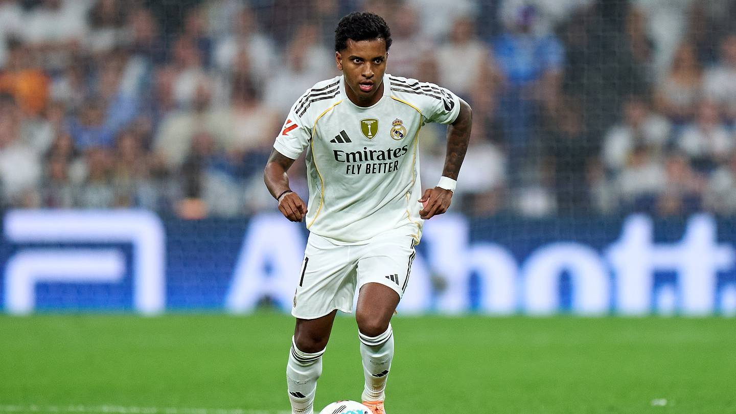 Rodrygo calienta El Clásico: “Al Barcelona tenemos que ganarle como sea”