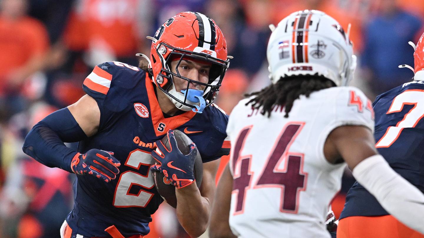 Miami ready to go after stud ACC WR transfer to help out Carson Beck