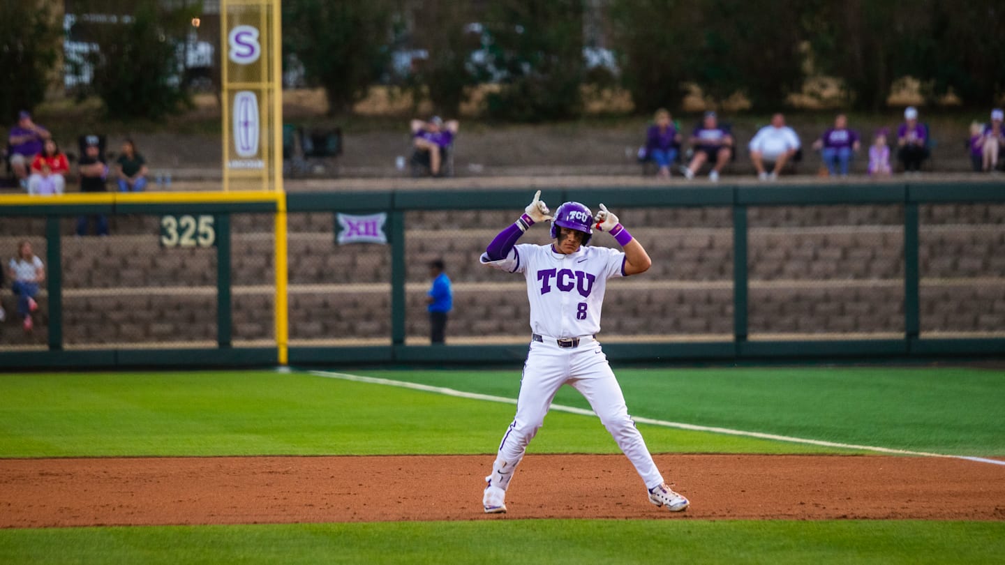 TCU Baseball: Frogs Take Game 1 vs Fresno State with Early Offense