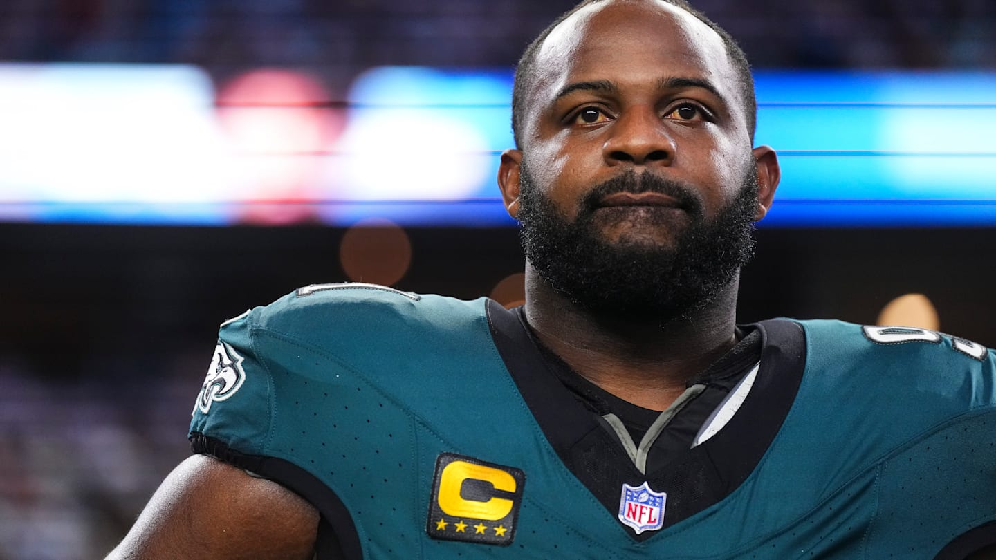 Fletcher Cox issues a stern warning to former NFL RB Le'Veon Bell