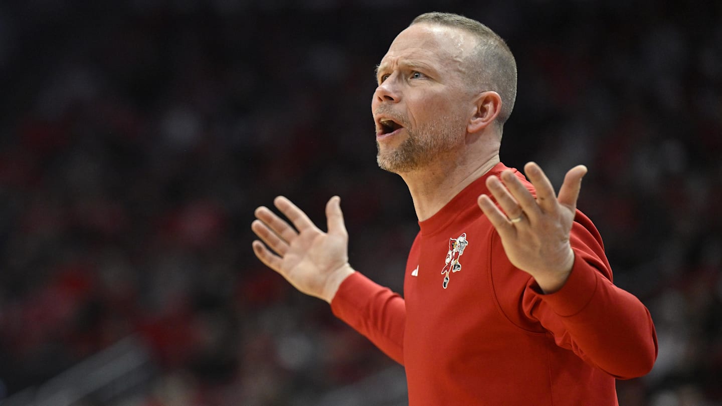 Louisville falling behind for coveted 5-star target as Big East surge ...