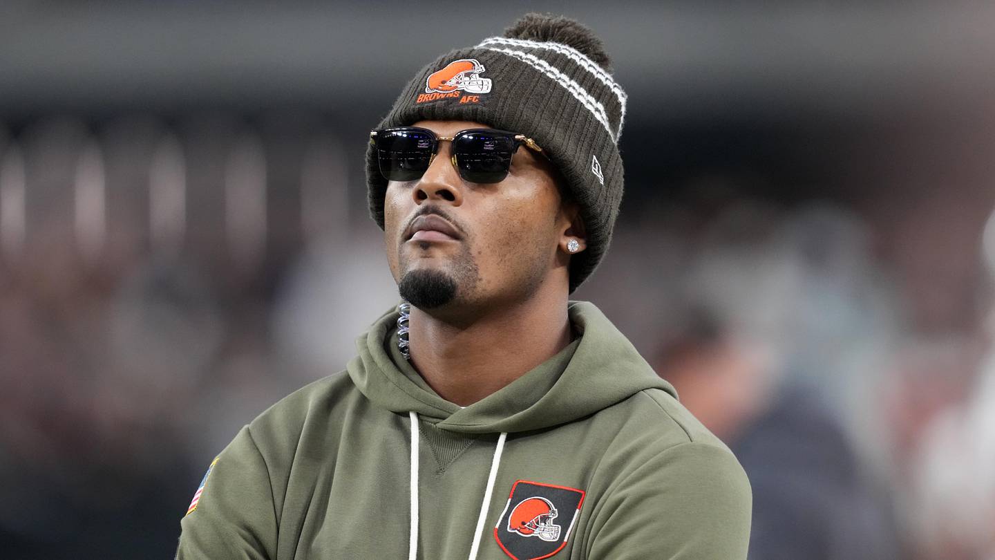 Why the Cleveland Browns are definitely bringing back Deshaun Watson in ...