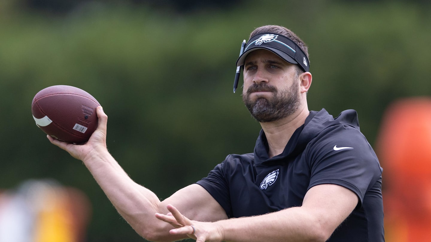 Top Eagles Pick Has Nick Sirianni Giddy on 1st Day of Practice