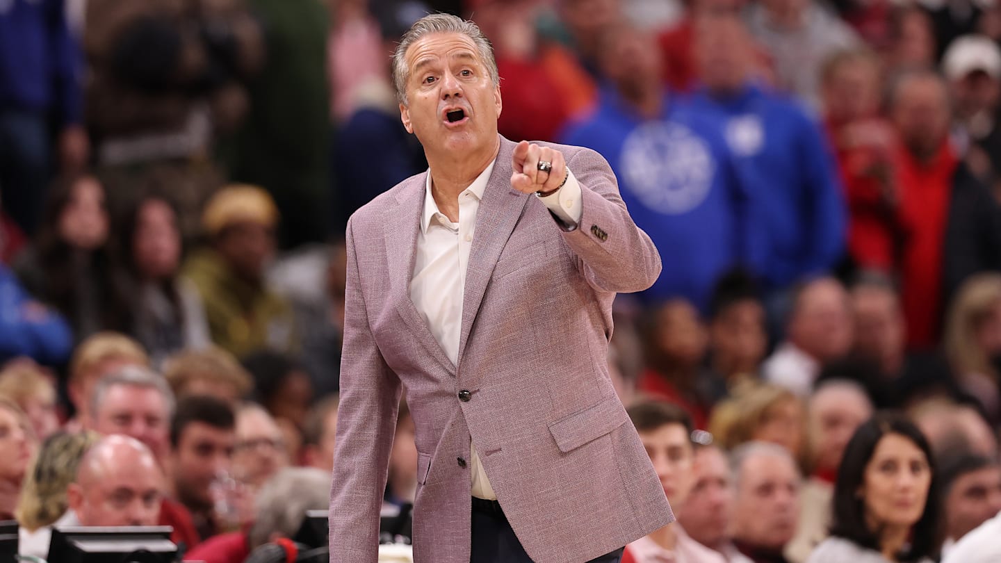 Pat Kelsey and Louisville basketball earn high praise from old rival ...