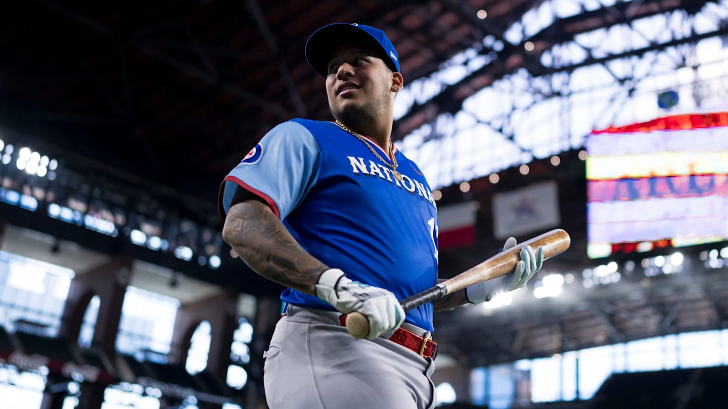 Latest MLB Pipeline rankings place the Cubs' farm system in a tier of ...