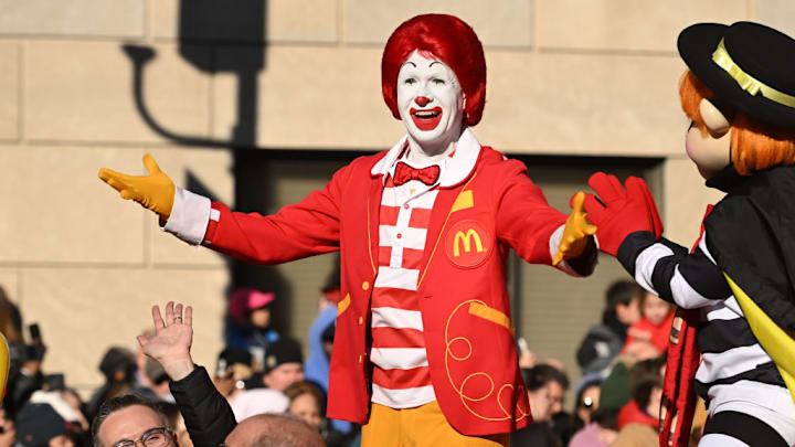 ronald mcdonald no longer mascot