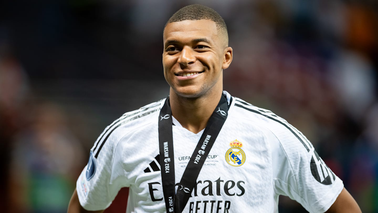 Real Madrid dominates the UEFA Super Cup with Mbappé shining on his debut