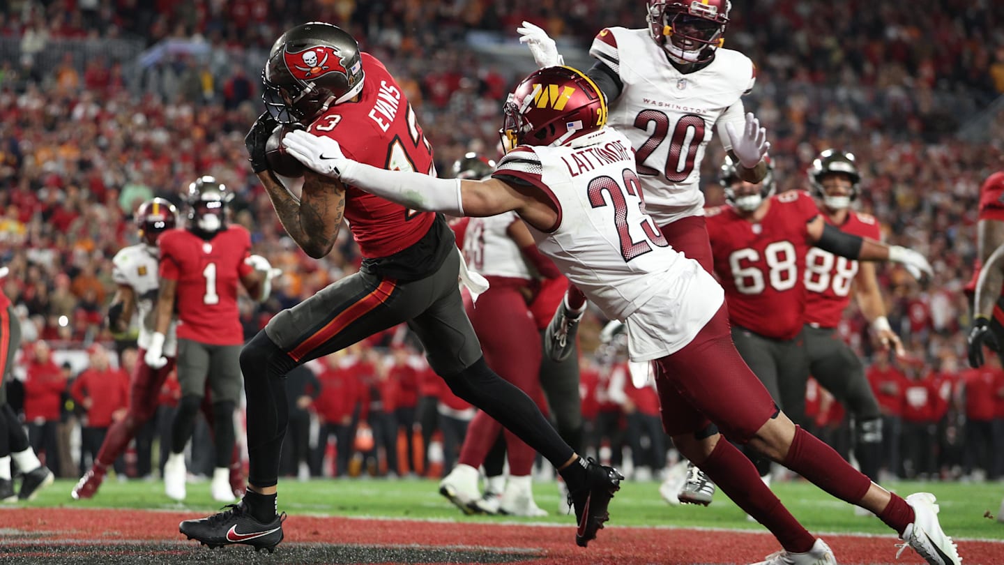 Marshon Lattimore gets dominated by Mike Evans in first half of Wild ...