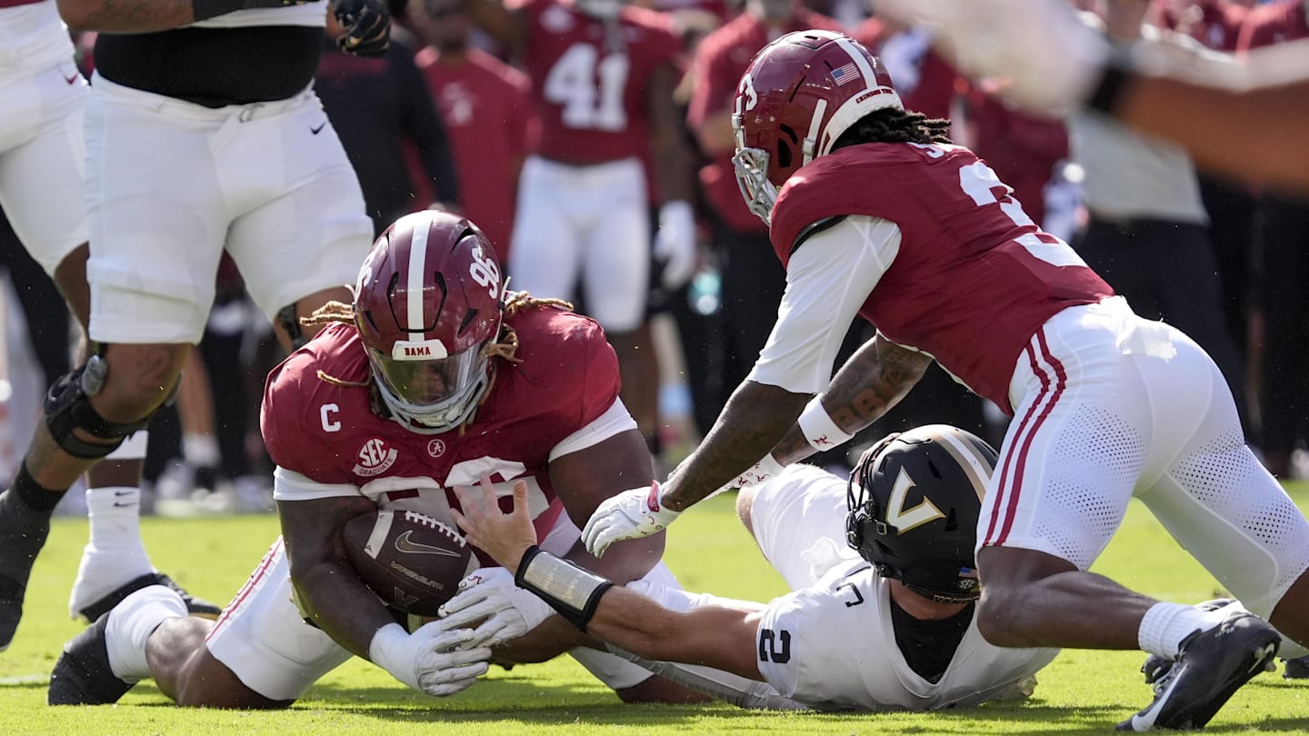 Tim Keenan delivered the halftime speech that got Alabama's defense on ...