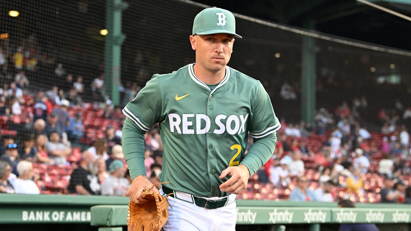 Alex Bregman Gives Optimistic Update On Red Sox Return