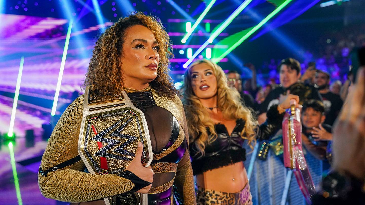 The WWE main roster women's divisions need more in-depth stories