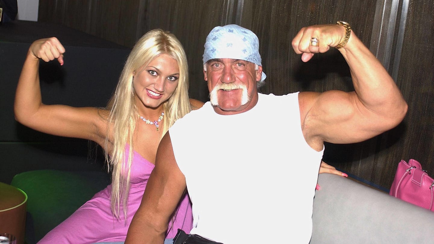 Mysterious Details Surrounding Hulk Hogan's Death Has Brooke Hogan ...