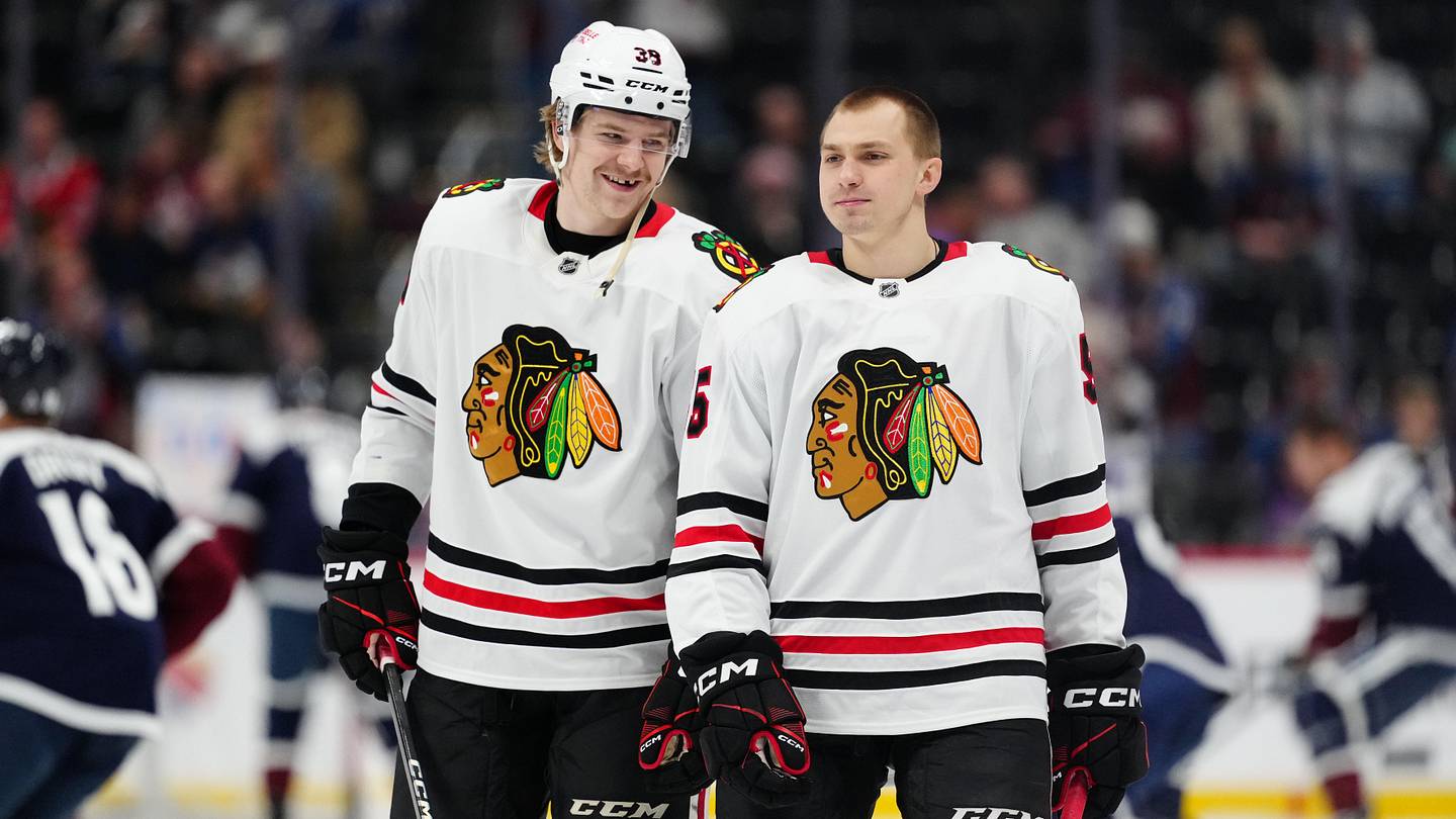 Blackhawks training camp battles provide plenty of intrigue
