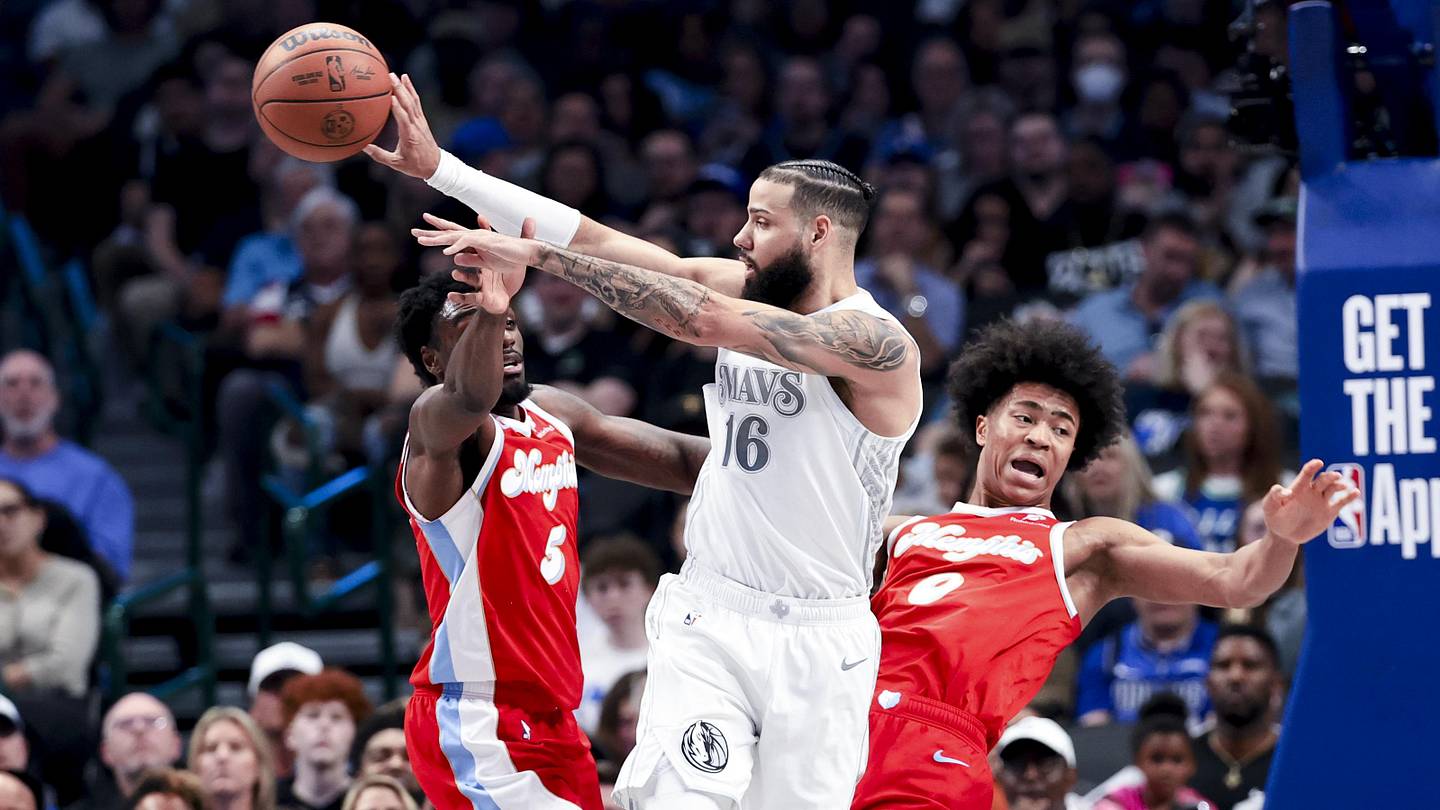 Grading Caleb Martin's underwhelming Mavericks debut that was long overdue