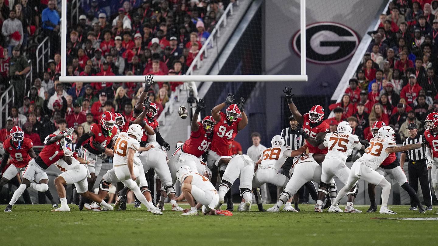 A Usually Strong Texas Unit Struggles in Loss to No. 5 Georgia