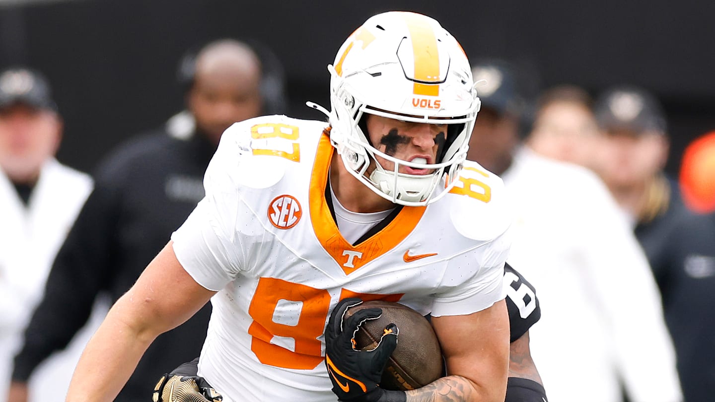 Josh Heupel finally gets some good news with Tennessee TE returning for ...